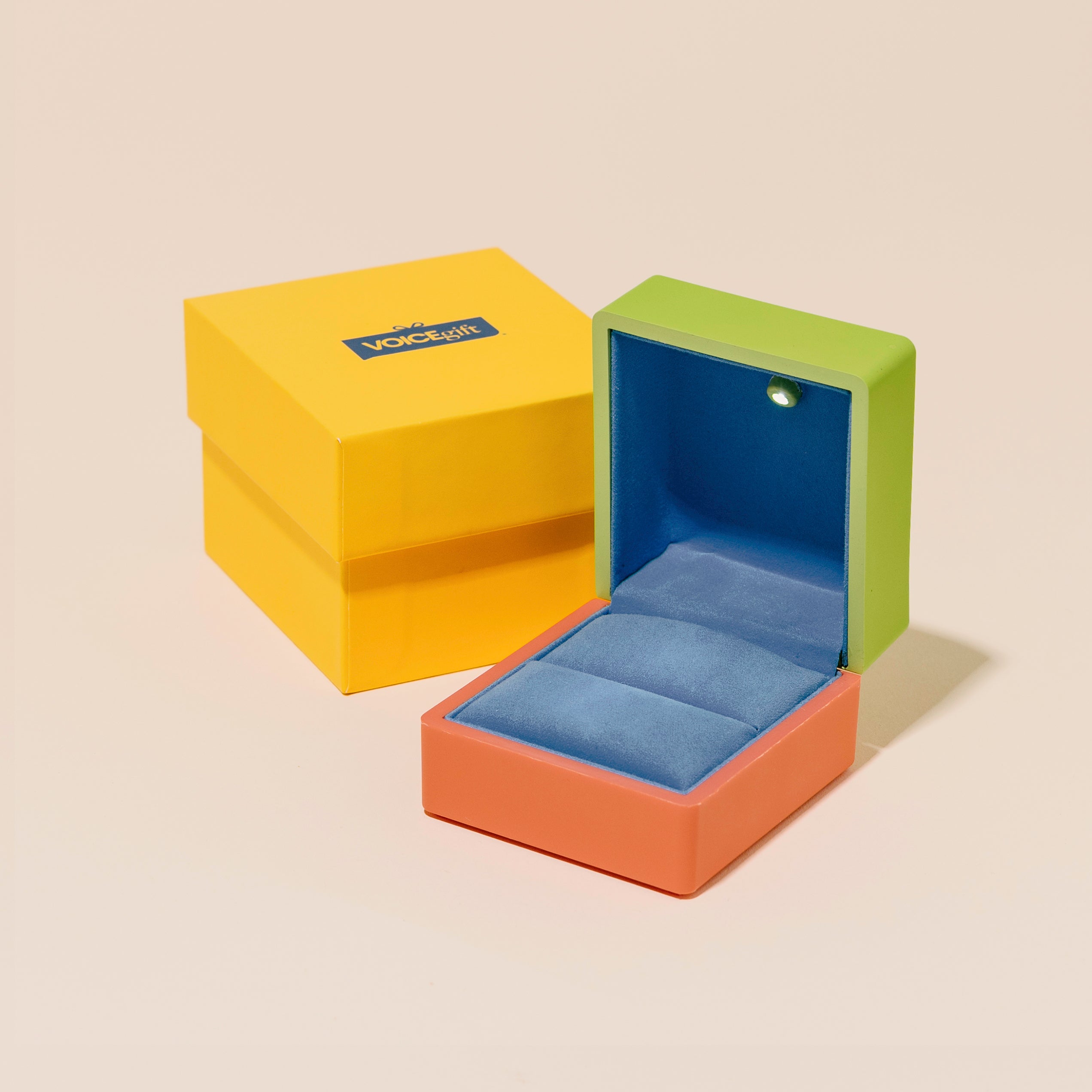 VoiceGift Ring Box – Recordable Audio for Proposals & Gifts (salmon & lime)